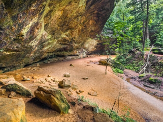 Hocking Hills Ohio [14 Best Activities for Nature Lovers]