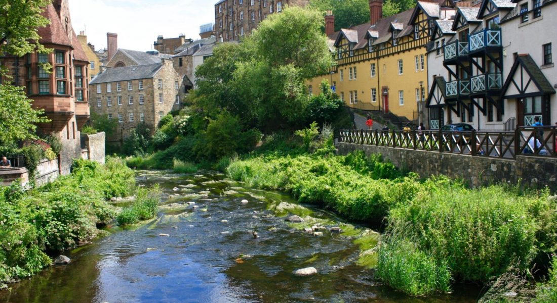 Edinburgh · Claire's Itchy Feet